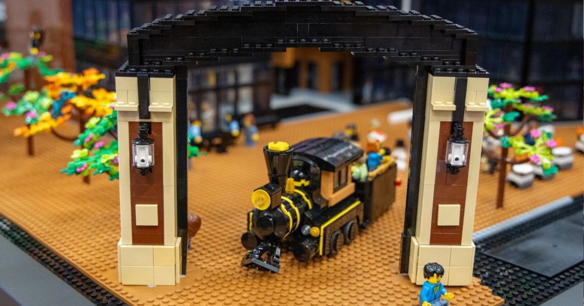 Building Community One LEGO at a Time - Purdue Business